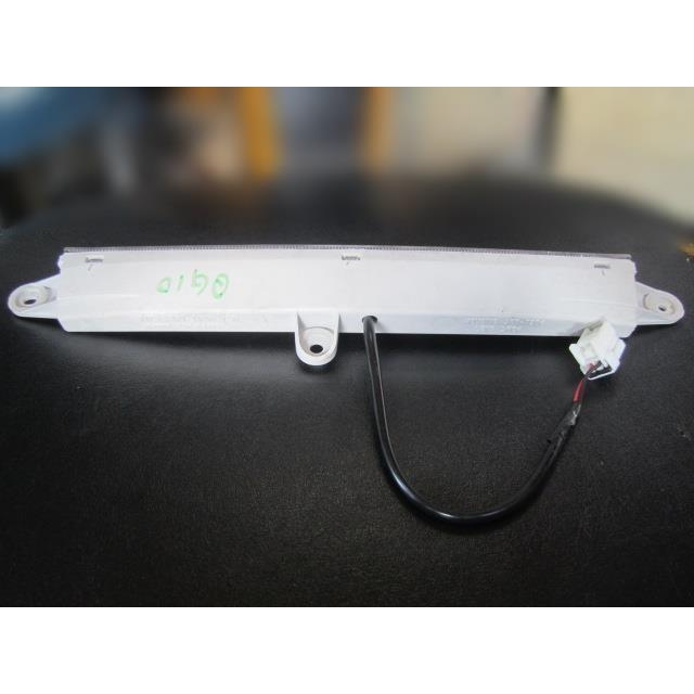 ブルーバードシルフィ UA-QG10 ハイマウントストップランプ 純正品番26590-6N000 管理番号L6971 :000143056515830:赤江解体 - 通販 - Yahoo!ショッピング