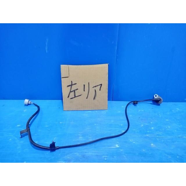 ハイゼット EBD-S321V 左リアABSセンサー 純正品番89546-B5012 ハイゼット EBD-S321V 左リアABSセンサー 純正品番89546-B5012