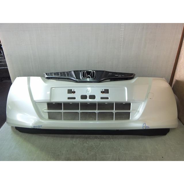 フィット DBA-GE6 フロントバンパー カラー番号NH624P プレミアムホワイトP 純正品番71101-TF0-900ZL 管理番号AB8737 : 000213013910100 ...