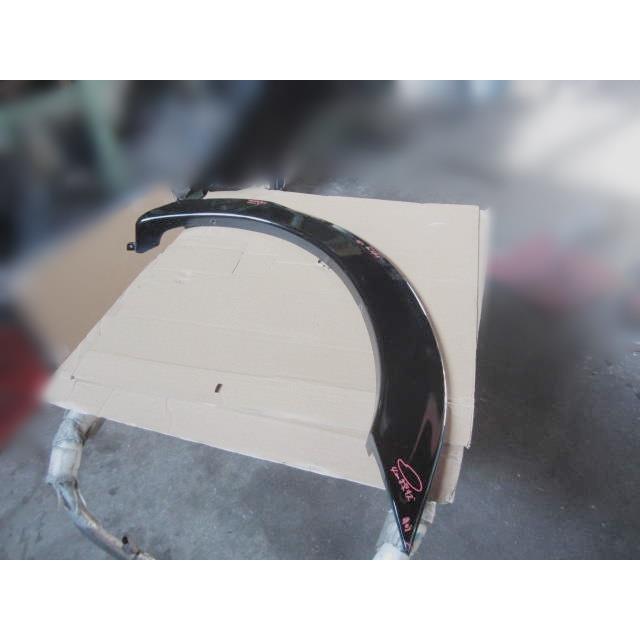 リンカーン ナビゲーター FUMEI 左リアオーバーフェンダー 管理番号L8310 : 赤江解体 - 通販 - Yahoo!ショッピング