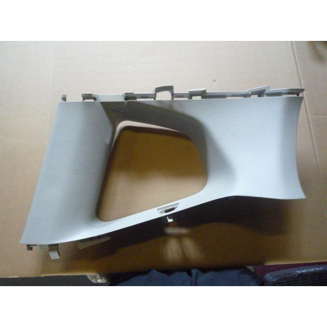 フィット DBA-GE6 左リアクォータートリム上側 純正品番84181-TF0-003ZC 管理番号U0301 ...