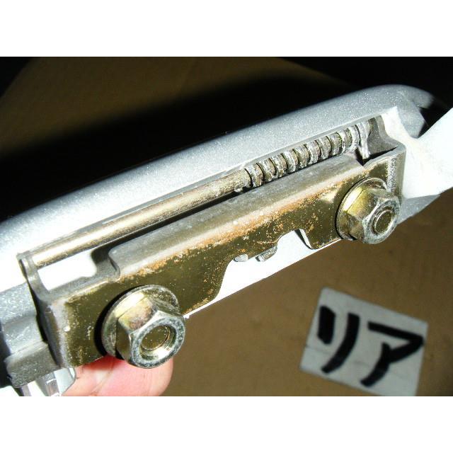 トッポBJ GF-H42A リアゲートアウターハンドル カラー番号A69 サテライトシルバーM 純正品番MR629637 管理番号X4902 ...