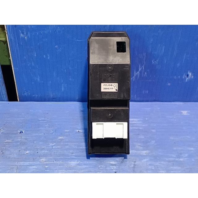 セルボ DBA-HG21S パワーウインドウスイッチ 純正品番37990-72J30 管理番号AC0924 : 赤江解体 - 通販 - Yahoo!ショッピング