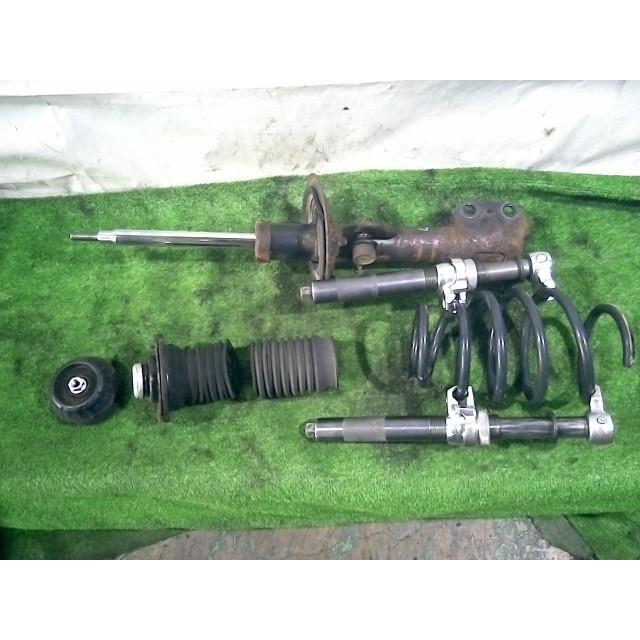 プロボックス DBE-NCP165V 左Fストラット DXコンフォート 4WD 1E7 48520-52720 ...