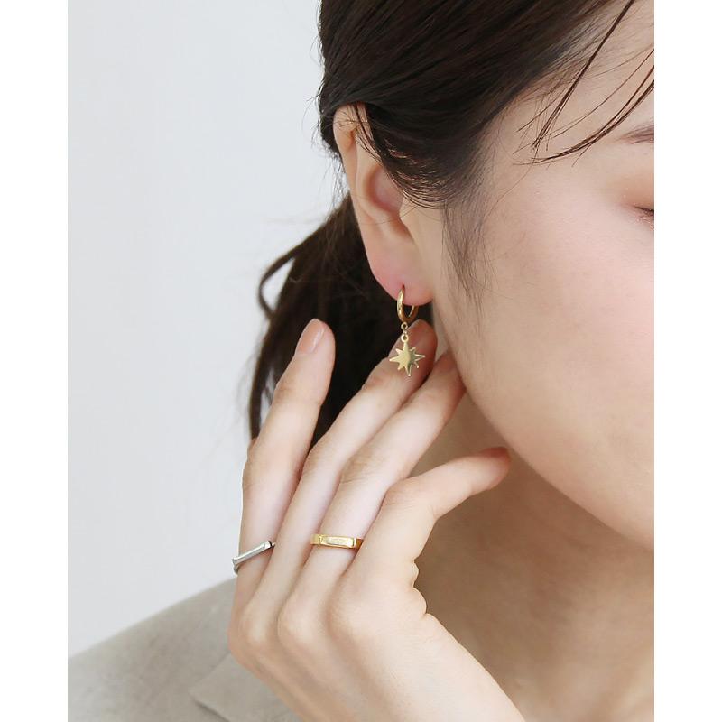 金属アレルギー対応 ピアス レディース 揺れる おしゃれ 20代 30代 40代 50代 シンプル ladys ステンレス つけっぱなし ...