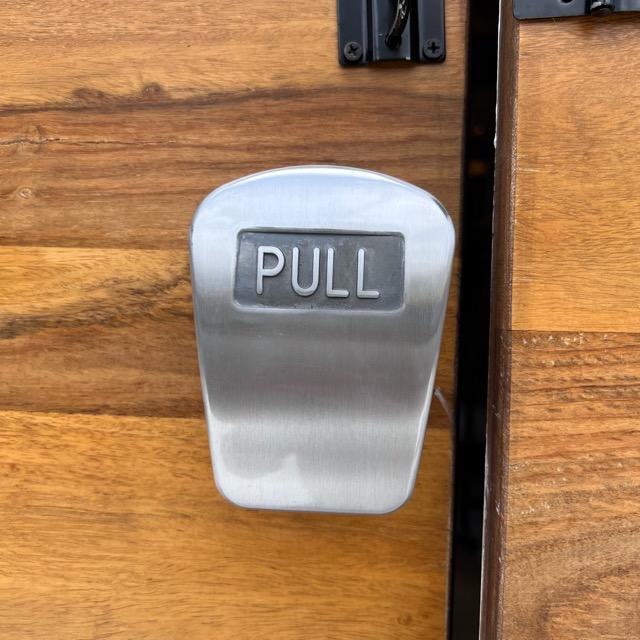 アルミニウム ドア ハンドル PULL 雑貨 鉄雑貨 アイアン ドアノブ ハンドル インテリア 玄関 リビング DIY : 輸入雑貨屋 BON ETO Vikings - 通販 - Yahoo ...