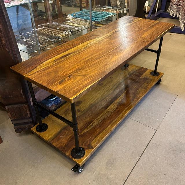 TOPANGA Furniture シーシャムウッド&アイアンパイプ キャスター付き2段ラック【受注生産】 日本製 オリジナル 収納 車輪付き : b5-top-fun-1220-1 : 輸入 ...