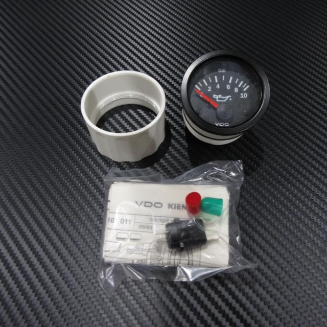 VDO 電気式 油圧メーター 10Bar : AC MINDS AUTOJUMBLE - 通販 - Yahoo!ショッピング
