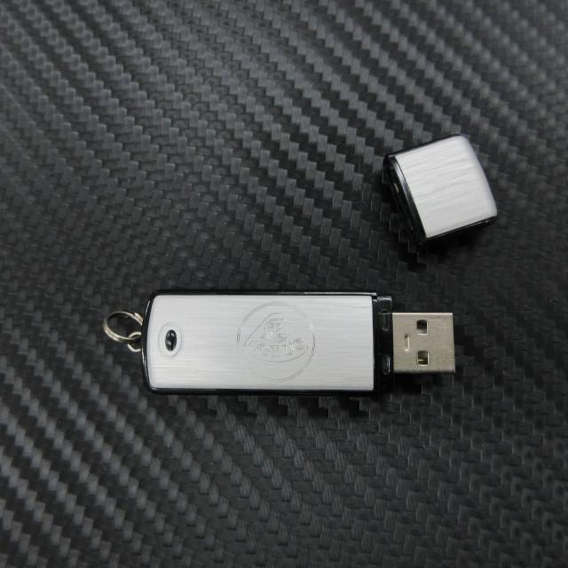 ロータス LOTUS USBメモリー 2GB : AC MINDS AUTOJUMBLE - 通販 - Yahoo!ショッピング