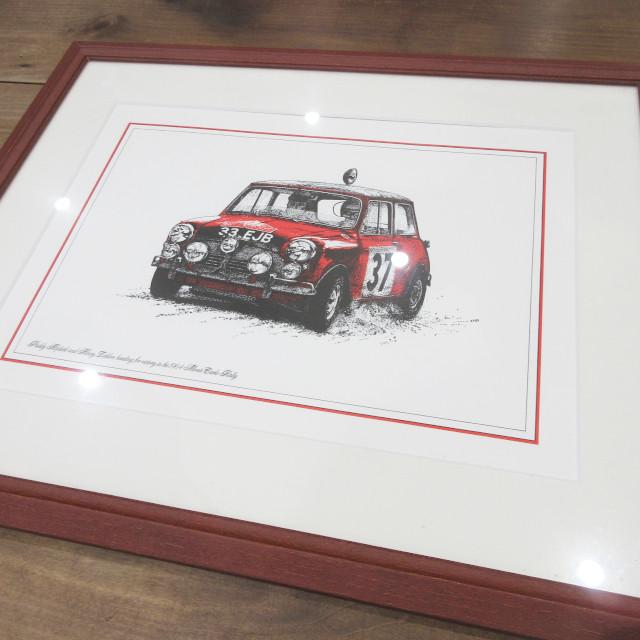 ミニ MINI Paddy Hopkirk and Henry Liddon Heading for victory in the 1964 ...