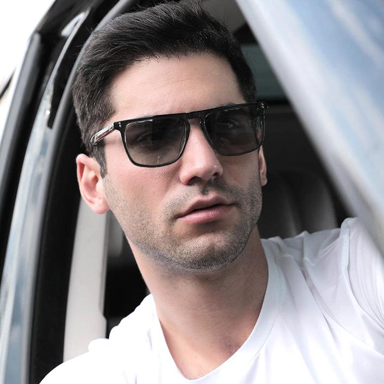 調光偏光サングラス U627 ライトカラー 紫外線で色が変わる デカ 大きい スクエア ウェリントン UVカット メンズ レディース 共用 ...