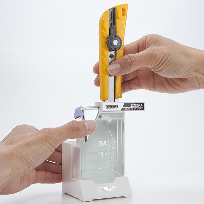 オルファ 214B ポキステーション 刃折器 OLFA : 現場屋本舗ヤマニシデポ - 通販 - Yahoo!ショッピング