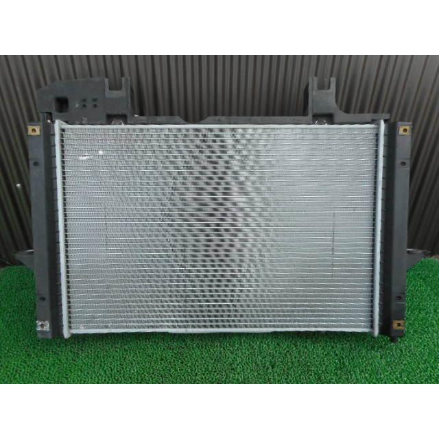 ★8B5244W ボルボ V70 ラジエーター 電動ファン クーリングファン :00524:エイトオートパーツ - 通販 - Yahoo!ショッピング