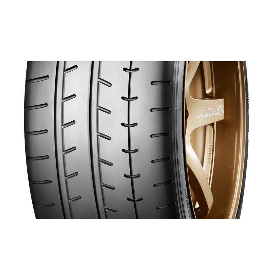 ADVAN R35 GT-R ADVANRacing GT BEYOND 10J・11J-20＋ADVAN A052 255/40ZR20 ...