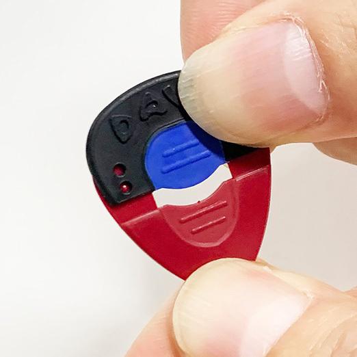 DAVA CLICK PICK 2つのモードで柔らかさが変わる ギター ピック 2枚入/メール便発送・代金引換不可 : さくら山楽器 - 通販 - Yahoo!ショッピング