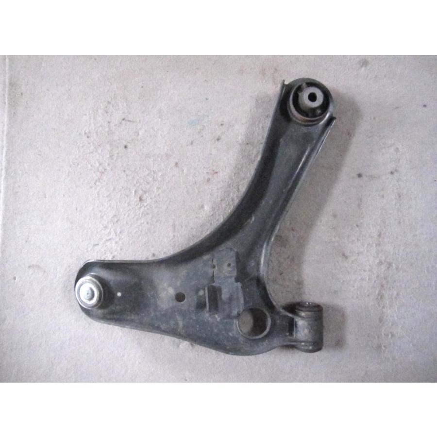 ハイゼット(S510P)用フロントロアアーム左 250101 : アイワ車輌 ヤフーショップ - 通販 - Yahoo!ショッピング