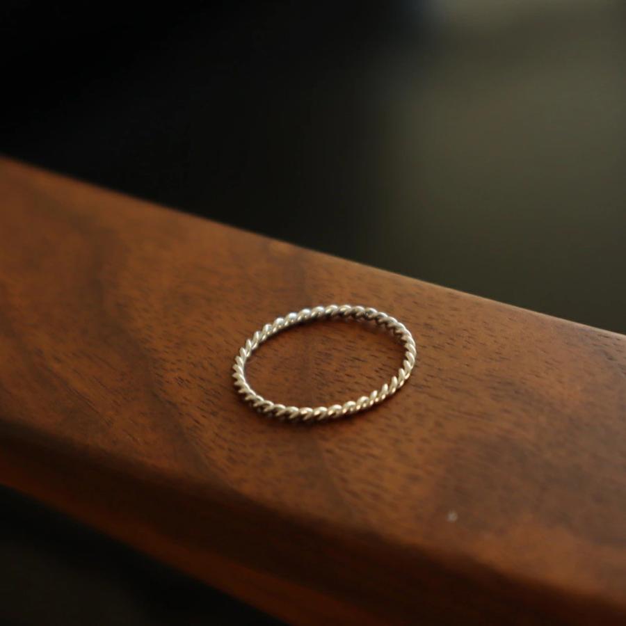 AJIRO ACCESSORY リング ajiro accessory 指輪 ステンレス ツイスト スリム 金属アレルギー対応 R024 : AJIRO ACCESSORY - 通販 ...
