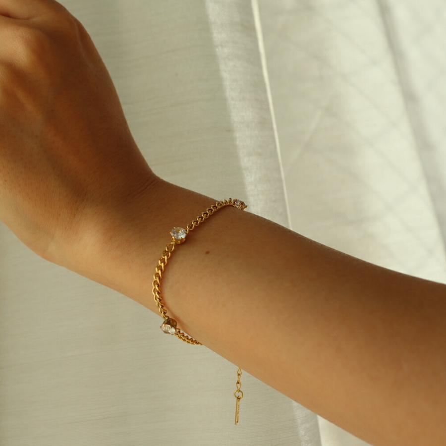 AJIRO ACCESSORY ブレスレット ajiro accessory サージカルステンレス ジルコニア ストーン ゴールド カジュアル ...