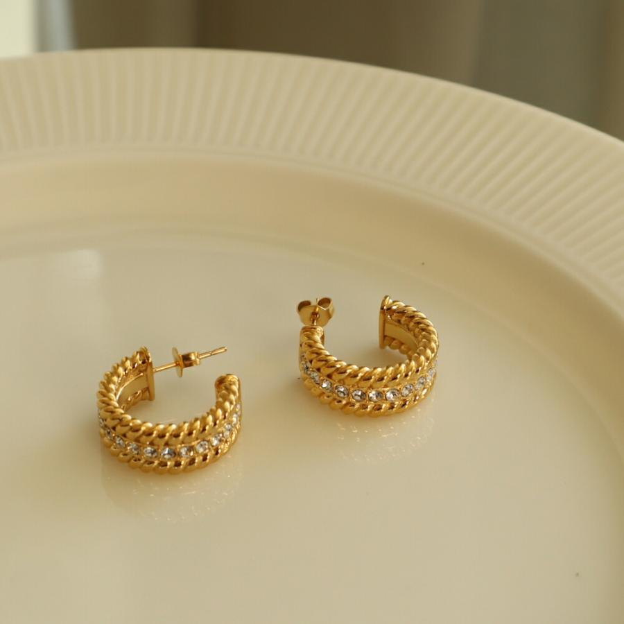 AJIRO ACCESSORY ピアス ajiro accessory 金属アレルギー ステンレス ゴールド キラキラ ジルコニア フープ ...