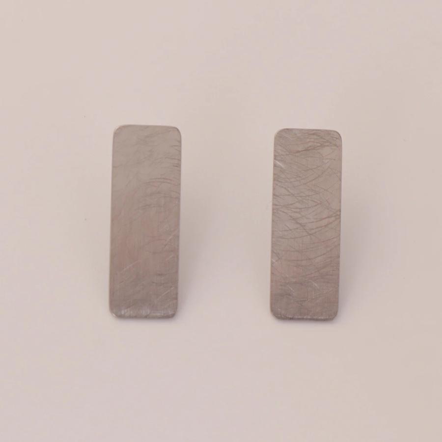 AJIRO ACCESSORY ピアス ajiro accessory イヤリング アレルギー対応 レディース 金属アレルギー対応 ゴールド ...