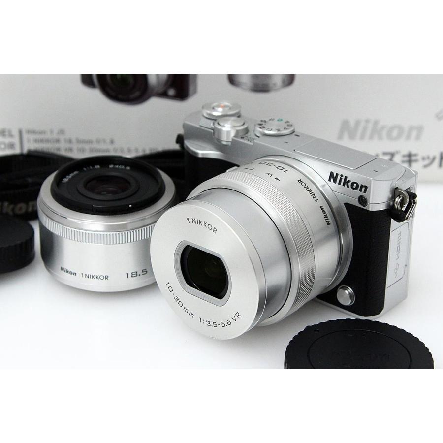 1 NIKKOR 【全額返金保証】極美品｜ニコン Nikon J5 ダブルレンズキット シルバー シャッター回数 約1100回以下 ...