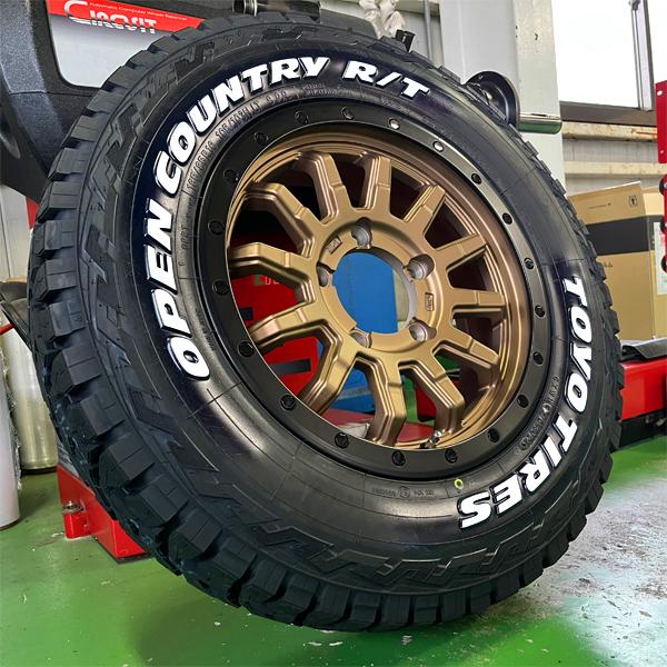 TOYO OPENCOUNTRY RT ジムニー JB64 JB23 JA11 JA22 新品 16インチ 5穴 タイヤホイールセット 185/85R16 ホワイトレター ブロンズ オフロード ...