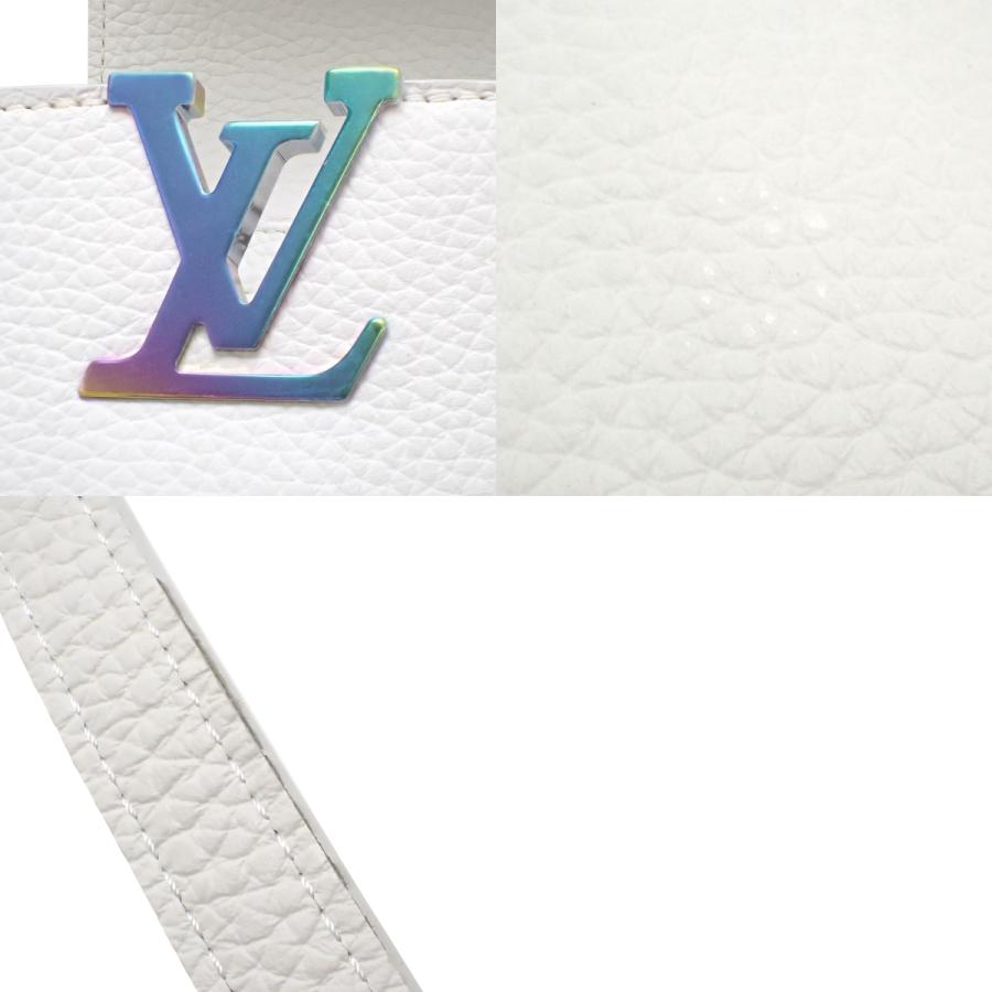 LOUIS VUITTON(ルイ・ヴィトン) カプシーヌBB スノー ハンドバッグ 2WAY ショルダー 肩掛け 斜め掛け トリヨンレザー ホワイト白 シルバー金具 レインボー金具 M22054 レディース 40802156044【中古】【アラモード】 LOUIS VUITTON（ルイ・ヴィトン） カプシーヌBB スノー ハンドバッグ