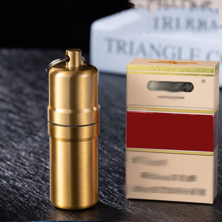 【送料無料】携帯灰皿 キーホルダー 円柱型 広口 男性 記念品 大容量 蓋付き 父の日 プレゼント メンズ たばこ入れ カラビナ コンパクト ...