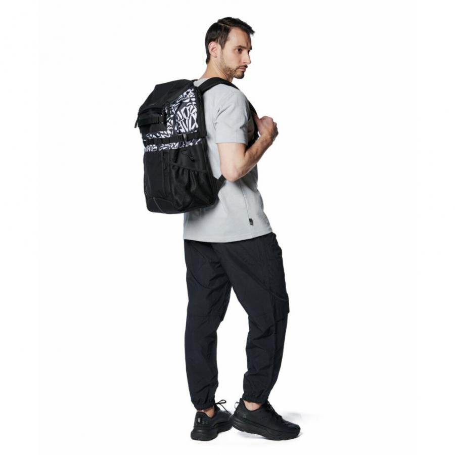 アンダーアーマー UAクール バックパック3.0 1384755 002 ディパック リュック 30L UNDER ARMOUR ...