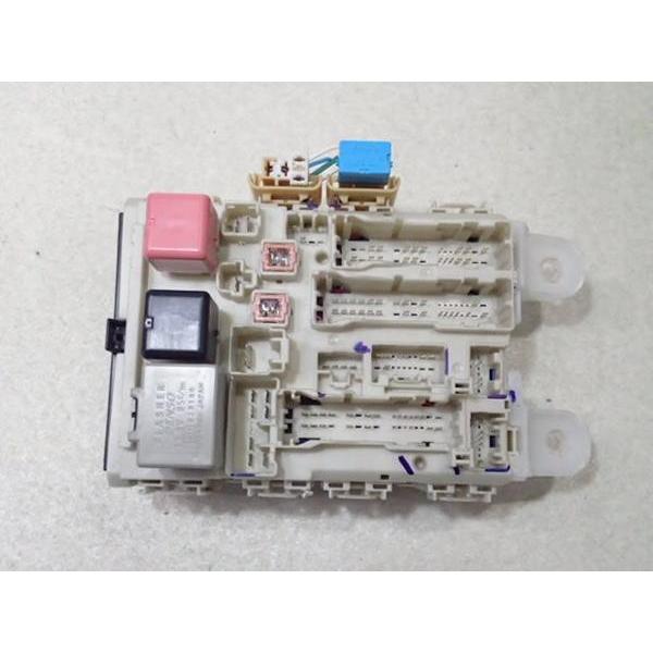 H20年 ラウム NCZ20 純正 室内ヒューズボックス BOX リレー 即決 : ALTECH PARTS 1号店 - 通販 - Yahoo!ショッピング