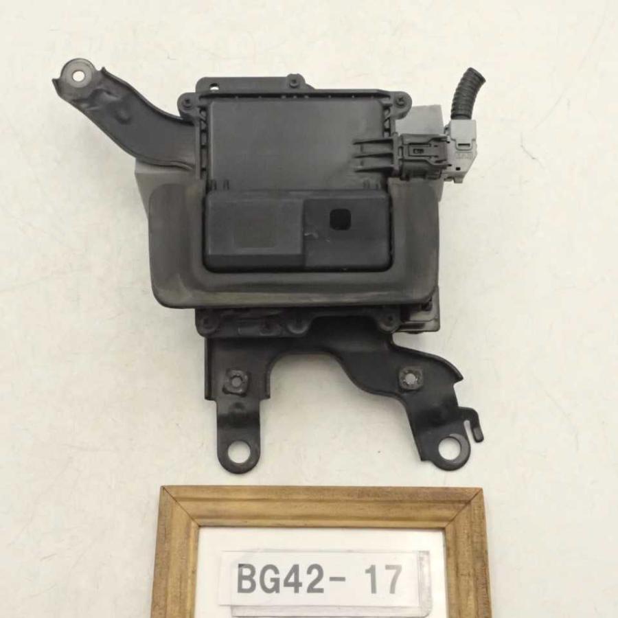 平成30年 ルーミー M900A 前期 純正 フロントカメラ レーザー 平成30年 ルーミー M900A 前期 純正 フロントカメラ レーザー