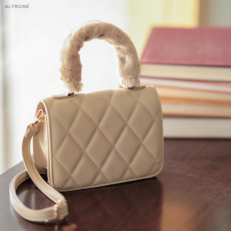 ショルダーバッグ ショルダー トートバッグ トート ミニ キルティング ファー 2WAY 斜め掛け 斜めがけ スカーレット :332391:ALTROSE - 通販 - Yahoo!ショッピング