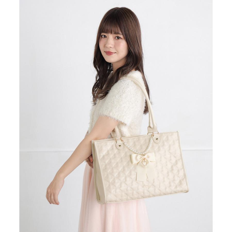 ALTROSE トート トートバッグ レディース A4 バッグ 大きい 大きめ 大容量 リボン リボン柄 キルティング チャーム 合皮 通勤通学 ミルクティー : バッグ 雑貨 ALTROSE ...