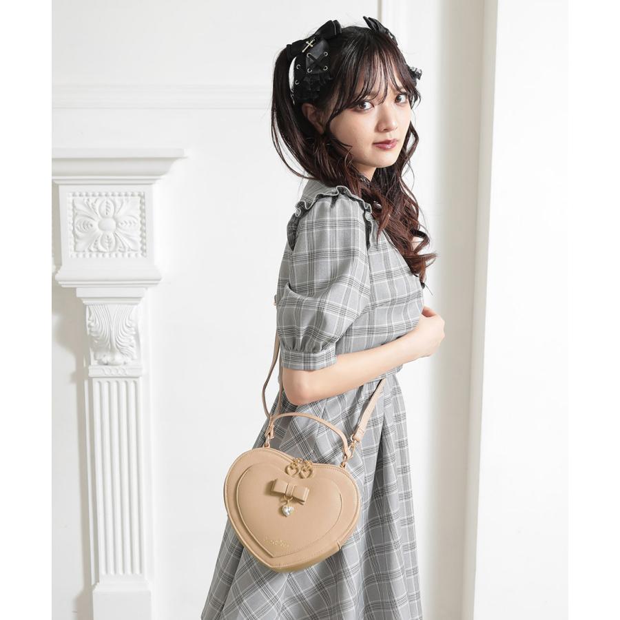 ALTROSE 2WAY バッグ ショルダーバッグ ショルダー ハンドバッグ ハート ハート型 チャーム りぼん リボン 可愛い かわいい : バッグ 雑貨 ALTROSE アルトローズ ...