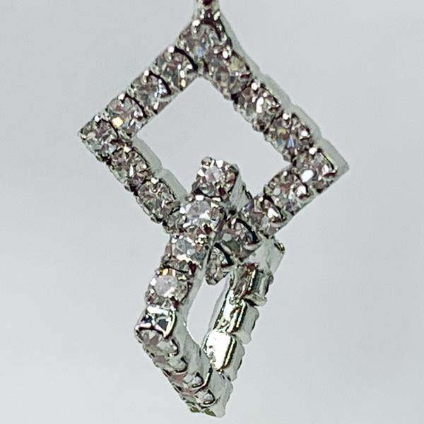 送料無料!! ゆらゆらと 輝く イヤリング ダブル スクエア型 ラインスト―ン ウェディング パーティー 結婚式 E-0081 : オールマイティーヤフーショップ - 通販 - Yahoo ...