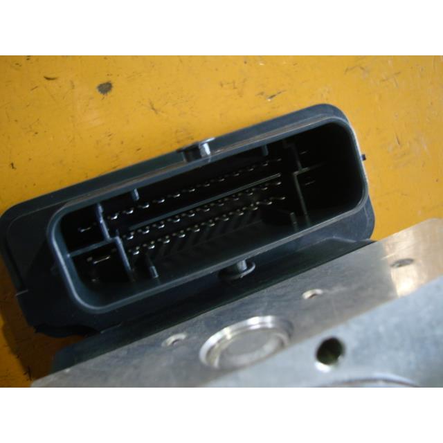 スイフト DBA-ZC72S ABSアクチュエーター ABSユニット 56110-61PA 56100-61PK0 56100-61PK2 193950 : 有限会社尼岡産業ヤフーショップ ...