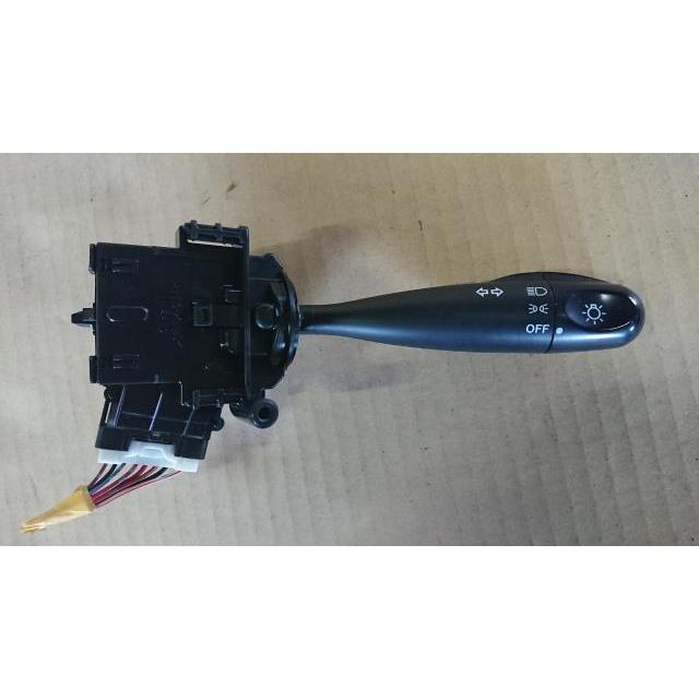 ルークス DBA-ML21S ディマースイッチ ライトスイッチ 25160-4A0A0 25160-4A00E 196313 : 有限会社尼岡 ...