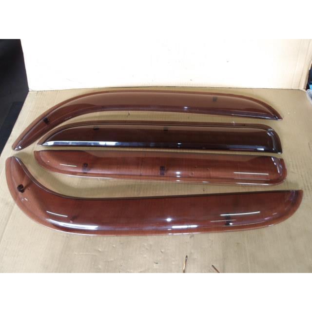 キューブ DBA-Z12 ドアバイザー1台分（4枚セット） 200596 : 有限会社尼岡産業ヤフーショップ - 通販 - Yahoo!ショッピング