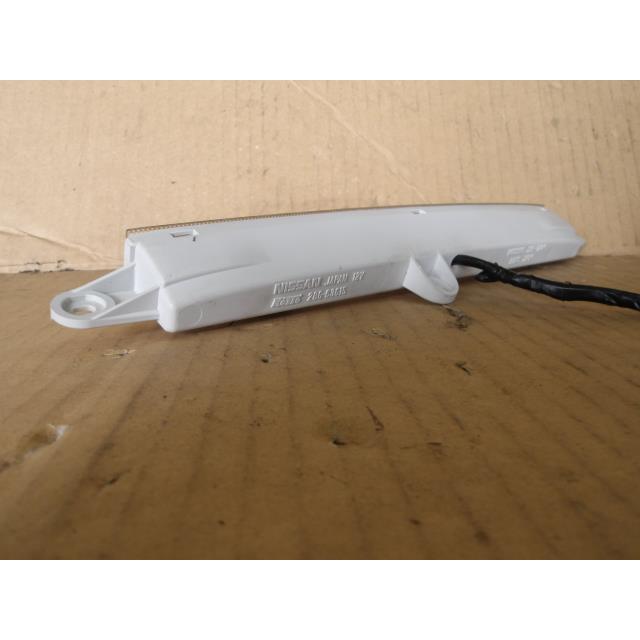 ブルーバードシルフィ UA-QG10 ハイマウントストップランプ 26590-6N000 202048 : 有限会社尼岡産業ヤフーショップ - 通販 - Yahoo!ショッピング