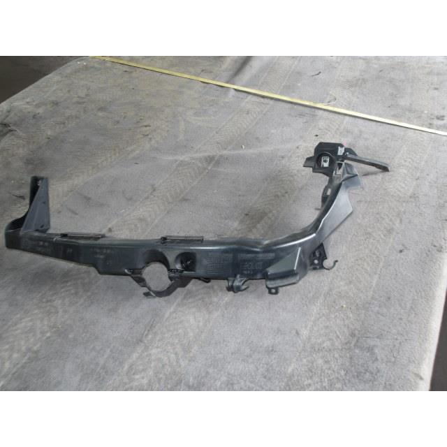 BMW 3シリーズ LBA-US20 左ライト取付ブラケット 51647138401 204964 : 有限会社尼岡産業ヤフーショップ ...