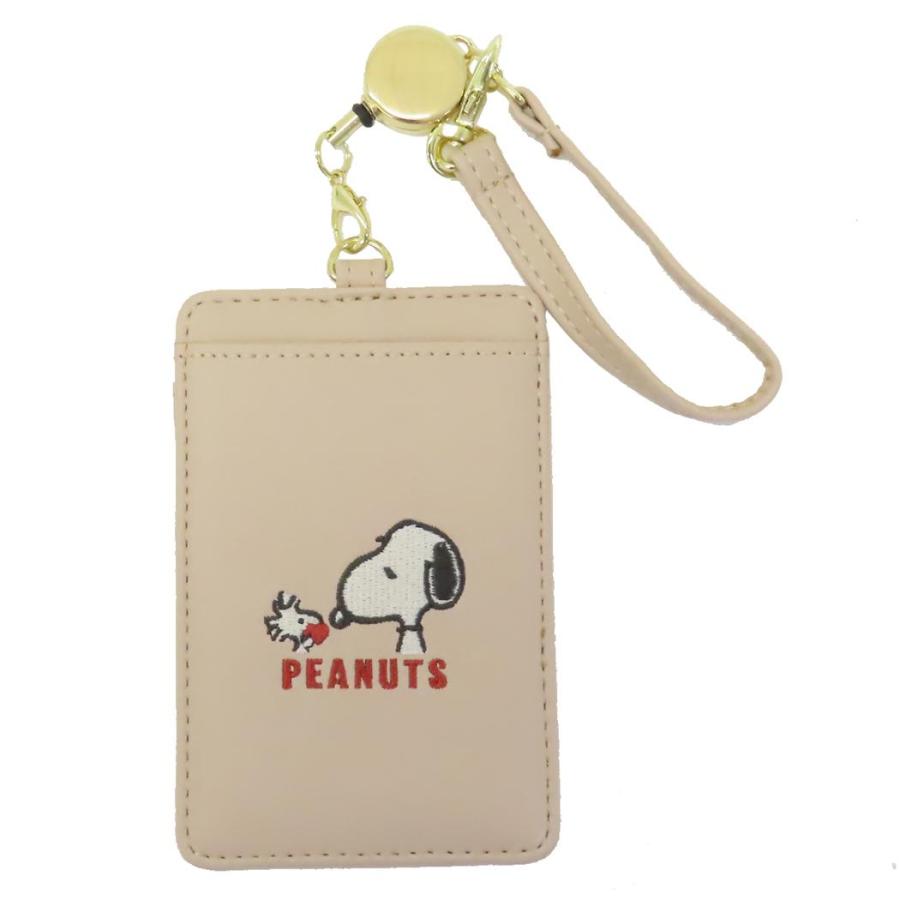 PEANUTS スヌーピー 定期入れ パスケース リール付きシングルICカードケース SNOOPY PEANUTS HEARTFELT キャラクター グッズ : キャラクターグッズと靴下の ...