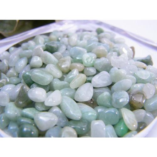 翡翠(ジェイド)さざれ (5〜9mm) 100g SAZJDE-001 : AMERI Stone ショッピングYahoo!店 - 通販 - Yahoo!ショッピング