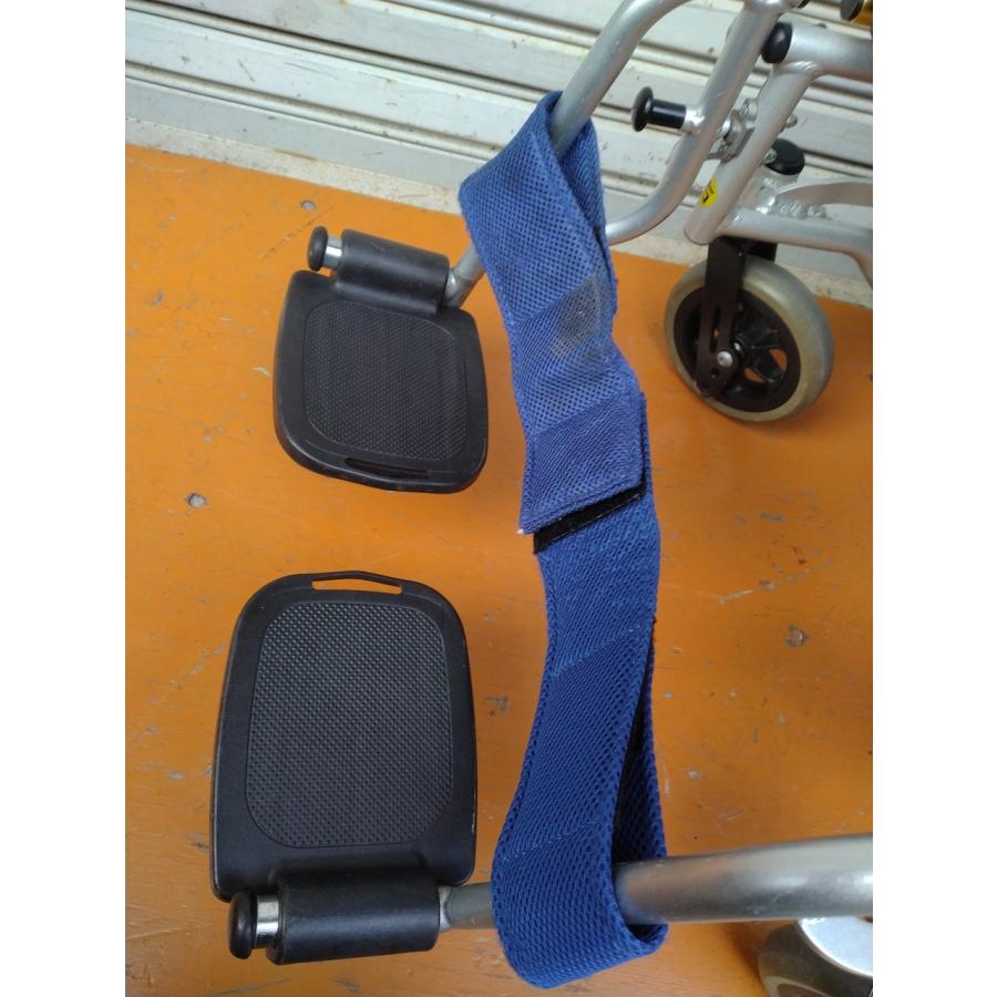 KM-25-0221-13 カワムラサイクル 簡易モジュール 介助式車椅子 KZ16-42 : アネット介護用品店 - 通販 - Yahoo!ショッピング