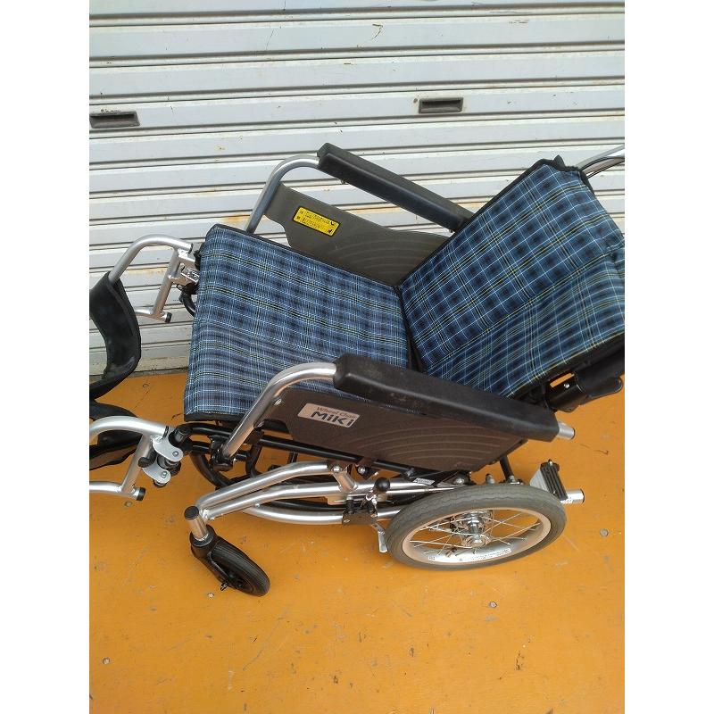 KM-25-0521-15 ワケアリ MIKI ミキ 介助式リクライニング車椅子 ティルト スキット7 SKT-7 : アネット介護用品店 - 通販 - Yahoo!ショッピング