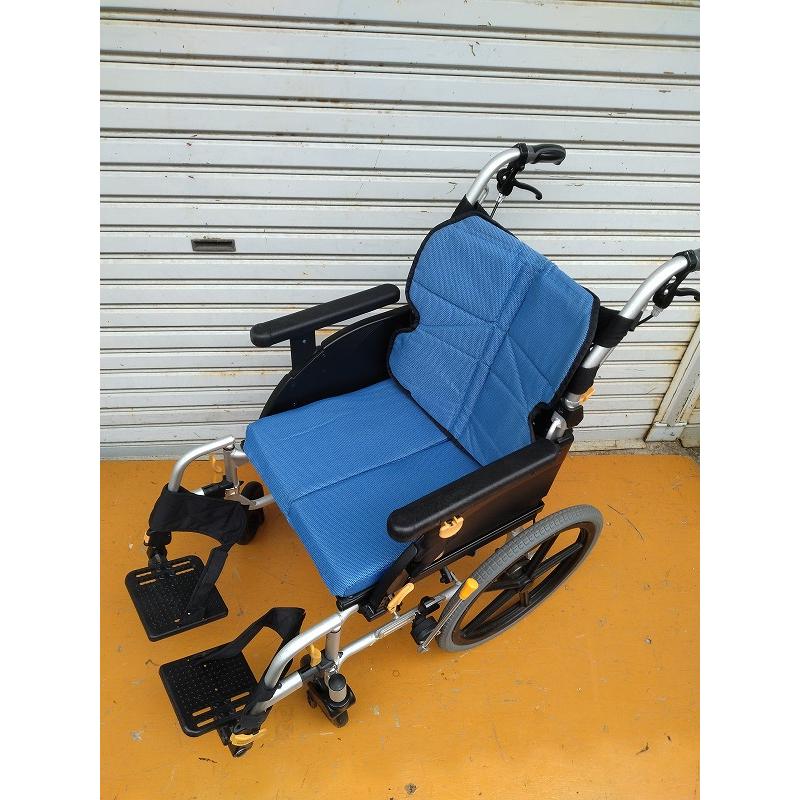 KM-25-0526-07 一部地域を除き送料無料 松永製作所 介助用車椅子 ネクストコアアジャストHB NEXT-61B : アネット介護用品店 - 通販 - Yahoo!ショッピング