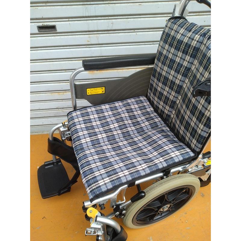 KM-25-0702-05 一部地域を除き送料無料 MIKI 介助用 車椅子 SKT-6 6輪 : アネット介護用品店 - 通販 - Yahoo!ショッピング