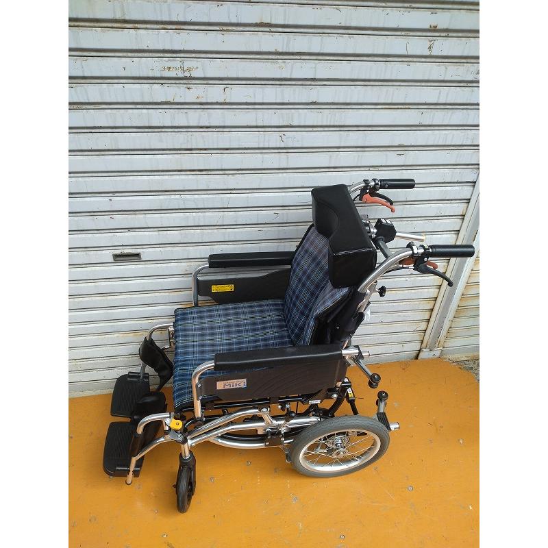 送料無料（一部地域を除く） 介助式リクライニング車椅子 ティルト スキット7 SKT-7 KM-25-0908-03 : アネット介護用品店 ...