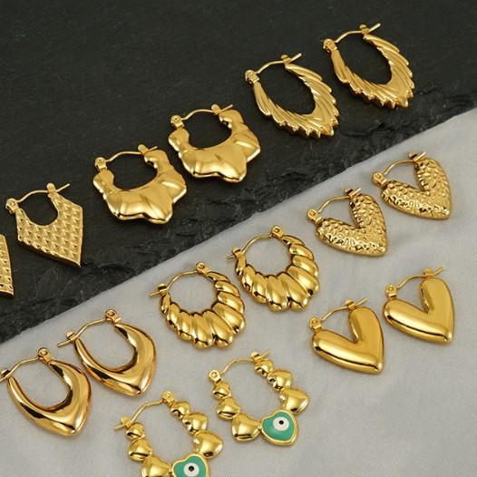 ピアス レディース フープピアス ハート リングピアス つけっぱなし 18K サージカルステンレス 両耳2個セット アレルギー対応 18金 ...