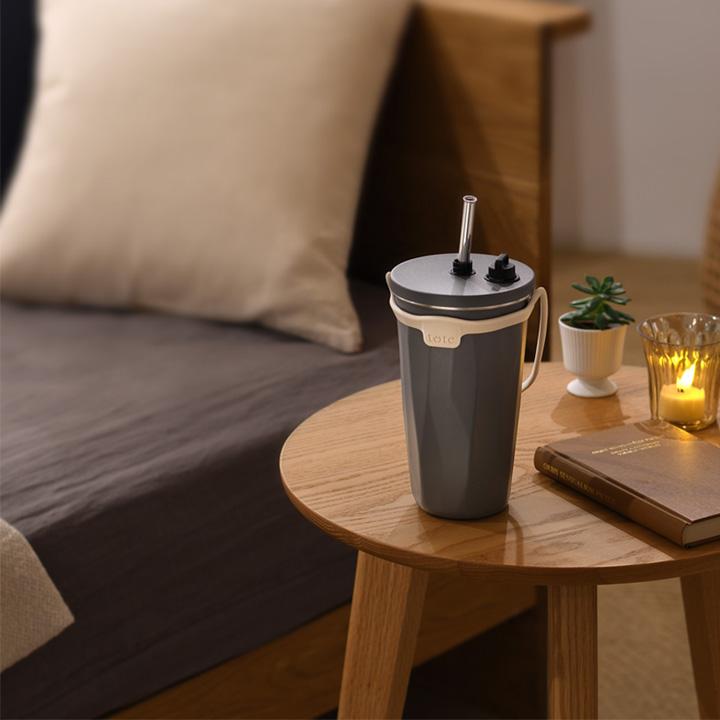 tote ストロー付 保冷タンブラー 蓋付 専用シリコンホルダー付き 570ml／トート : アンジェ インテリア雑貨 - 通販 - Yahoo!ショッピング
