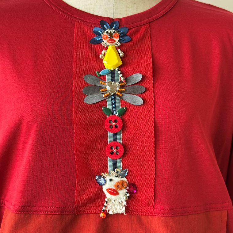 ALBEROBELLO 【30％OFF SALE】アルベロベロ(Alberobello)オレボレブラぶたさん刺繍パーツ付き プルオーバー（レッド）【2025 SPRING COLLECTION ...